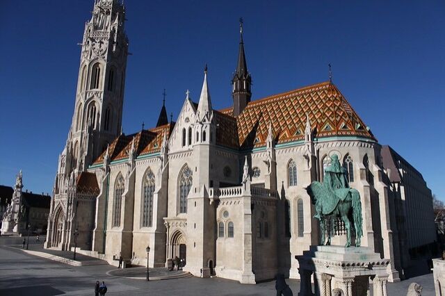 Inside Matthias Church: Free Entry Hacks, Tower Climbs & Untold Stories ...